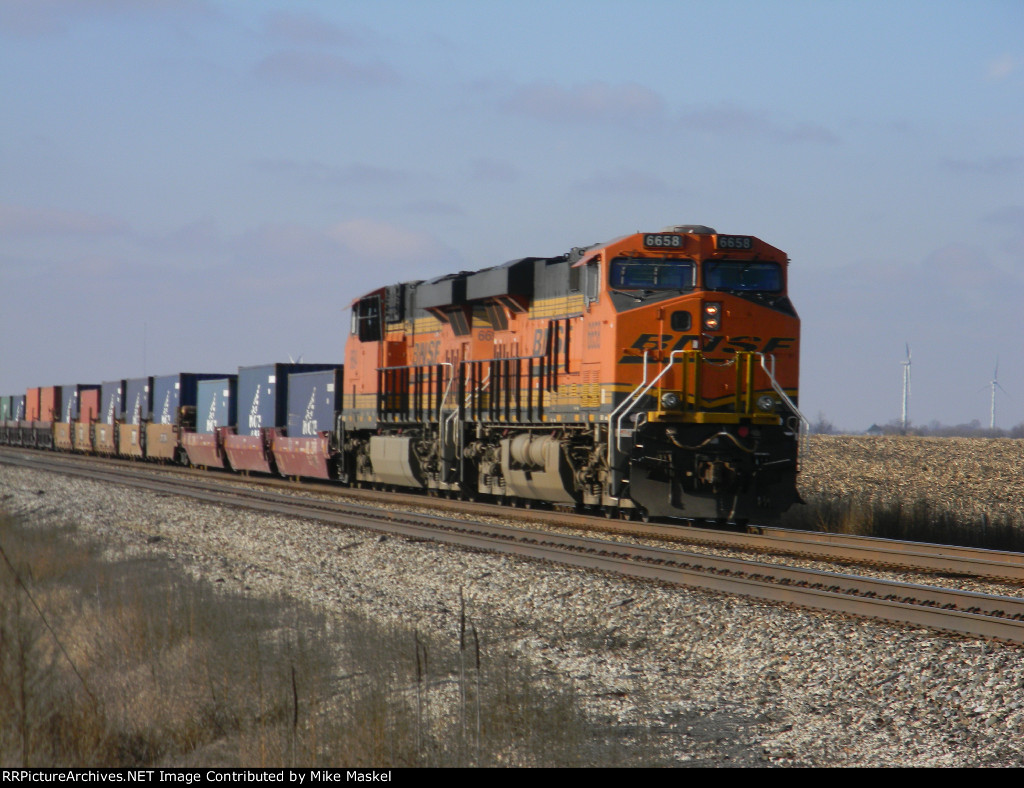 BNSF 6658